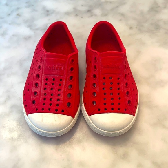 Native | Shoes | Natives Jefferson Size 5 | Poshmark